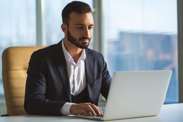 Program Manager Roles and Responsibilities in 2026