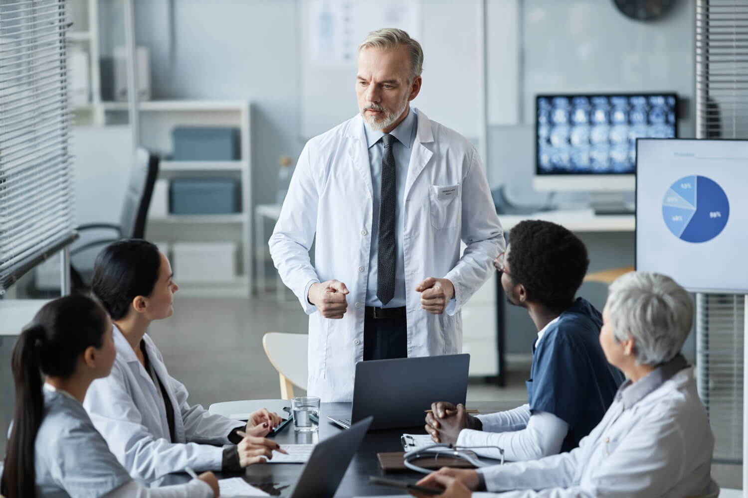 Top 18 Healthcare Project Manager Interview Questions & Answers